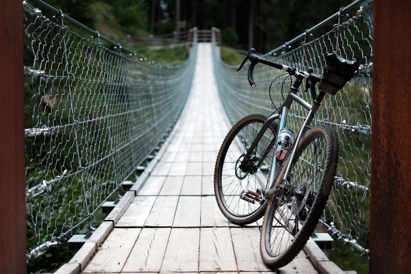 Gravel Bikes: The Best of Road and MTB, Rolled Into One 🚴‍♂️ ...