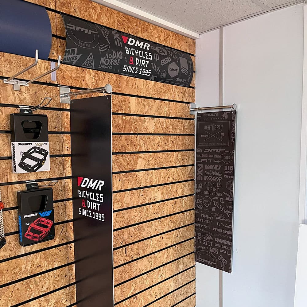DMR - POS - Side Flags Pair – BikeParts.co.uk